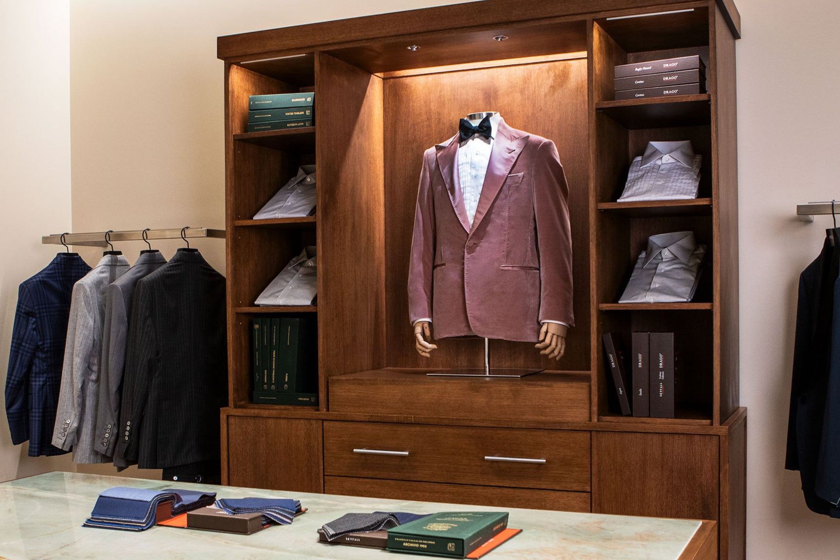 FRÈRE | Elevating Menswear: Ready-to-Wear and Tailored Elegance